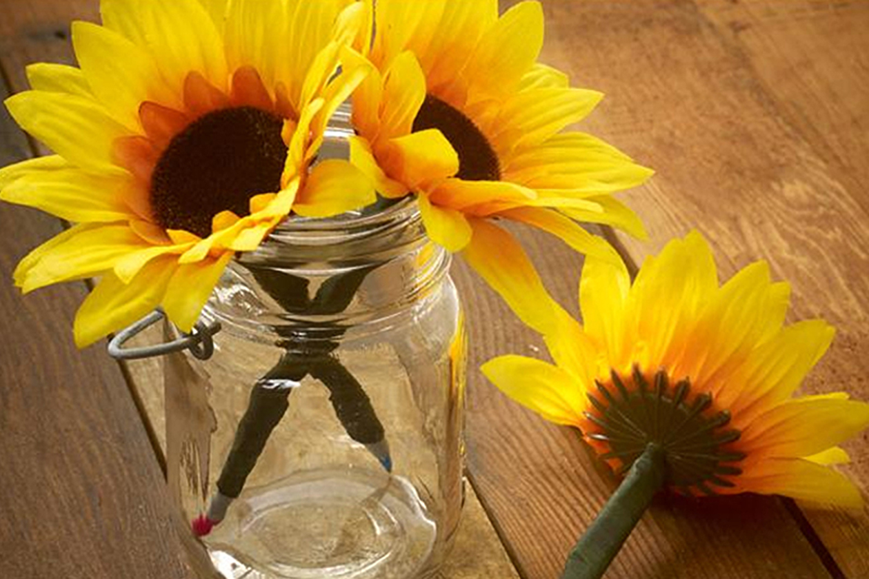 How To Make Flowers Out Of Pens Highlights For Children how-to-make-flowers-out-of-pens-highlights-for-children